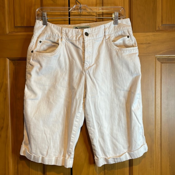 Caribbean Joe | Shorts | Caribbean Joe White Petal Pusher Shorts 8 ...